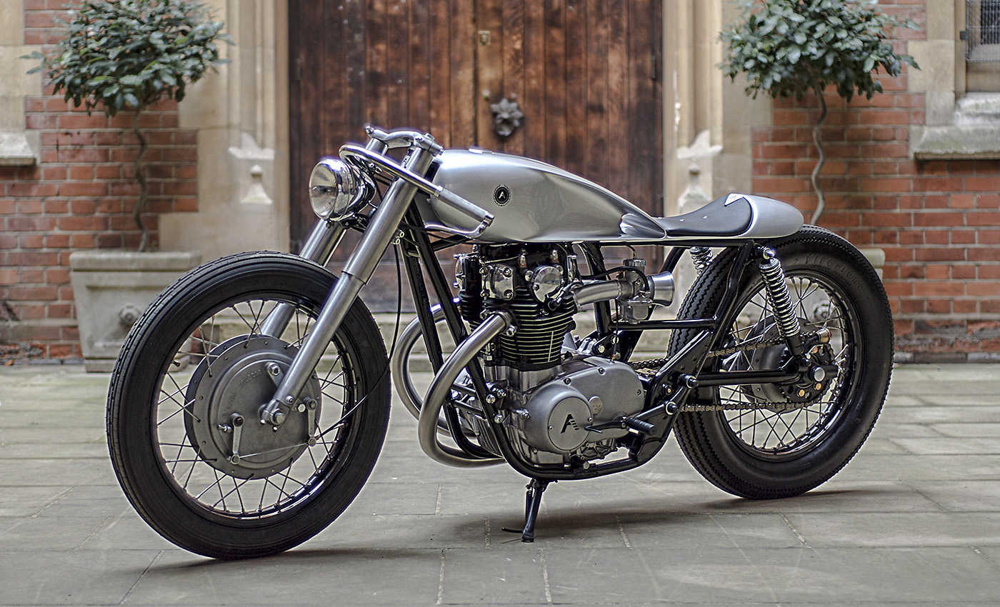 Building a Cafe Racer: Choosing a motorcycle