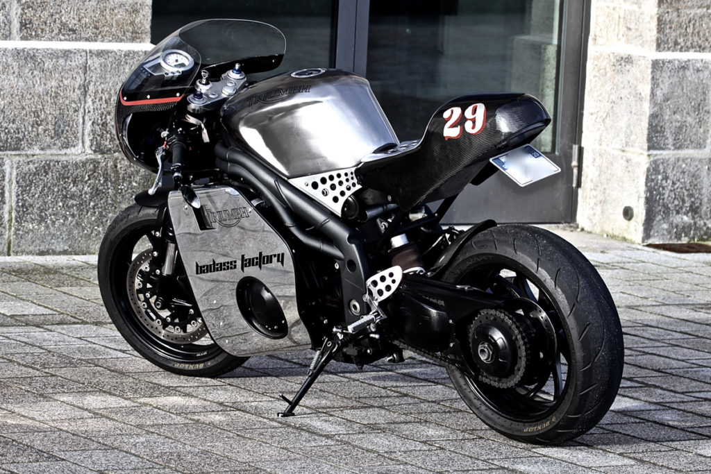 Triple Shot - Bad Ass Triumph Speed Triple - Return of the Cafe Racers