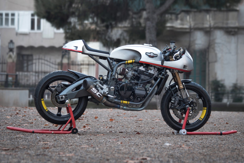 Pure Insanity - Darkus Madness 598 R - Return of the Cafe Racers