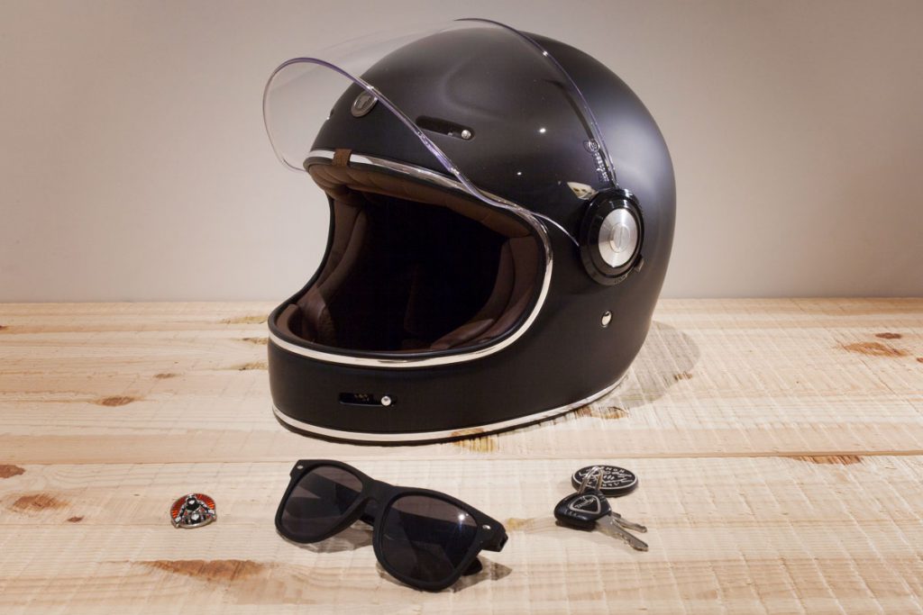 Gear Review - Torc T1 Retro Helmet - Return of the Cafe Racers