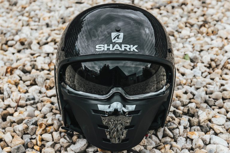 Gear Review - Shark S-Drak Helmet - Return of the Cafe Racers