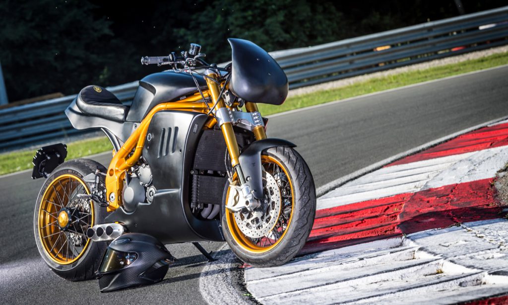 3x3 - Competizione Triumph Speed Triple - Return of the Cafe Racers