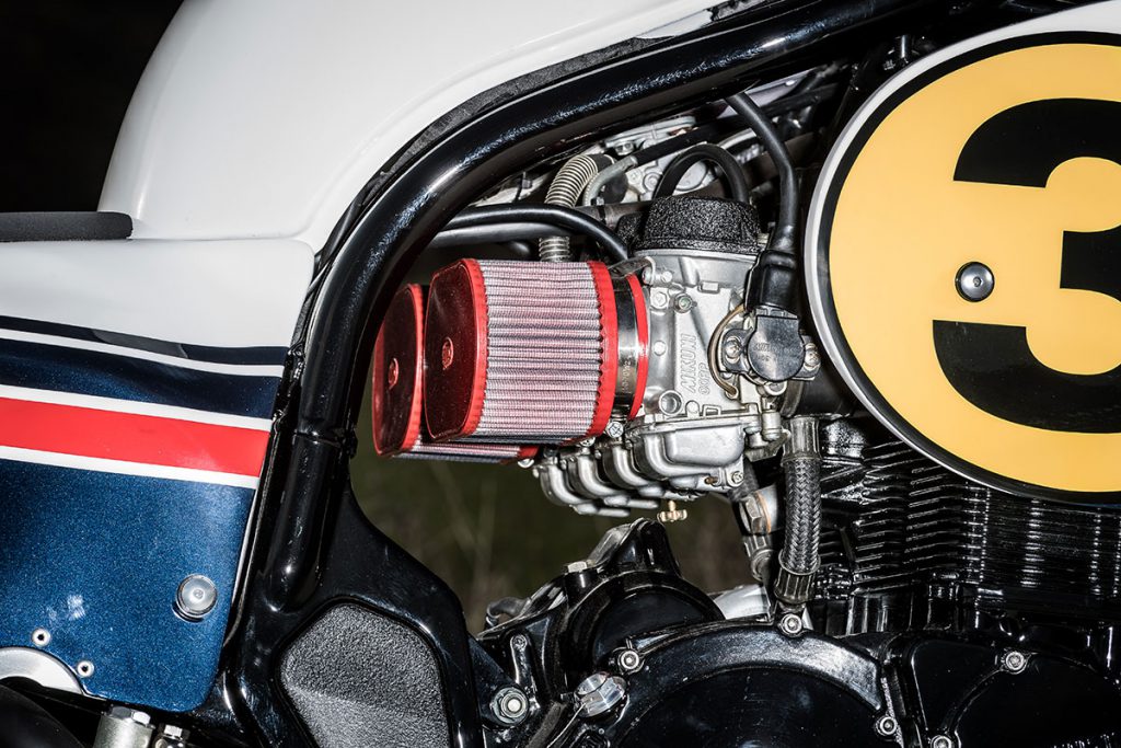 Lucky Legend - IDM Suzuki Bandit - Return of the Cafe Racers