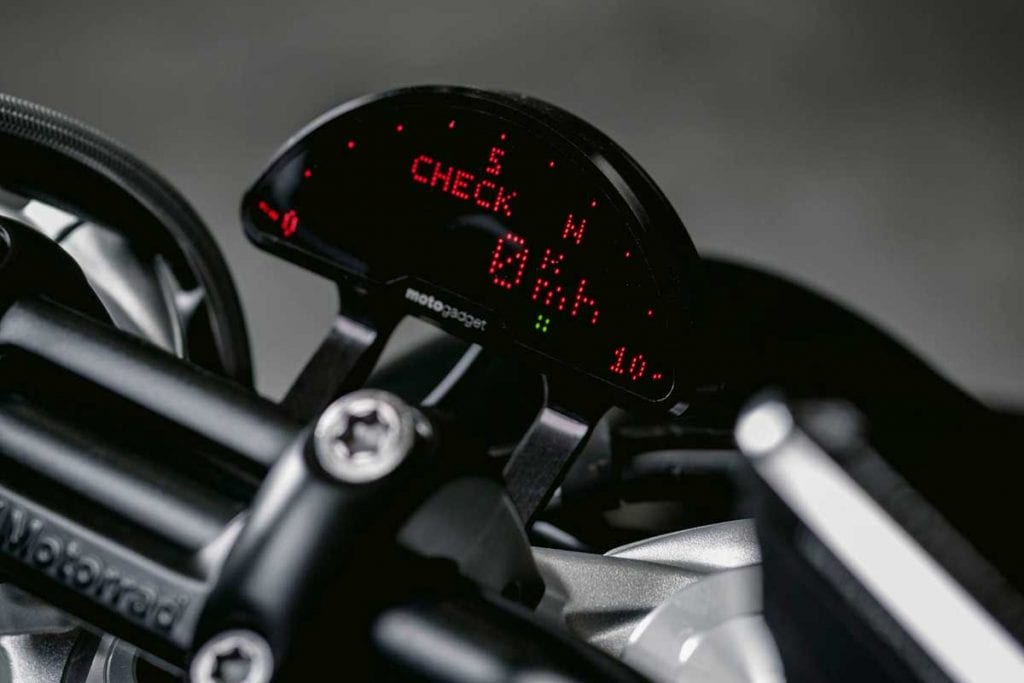 Building a Cafe Racer - Motogadget mo.unit - Return of the Cafe Racers