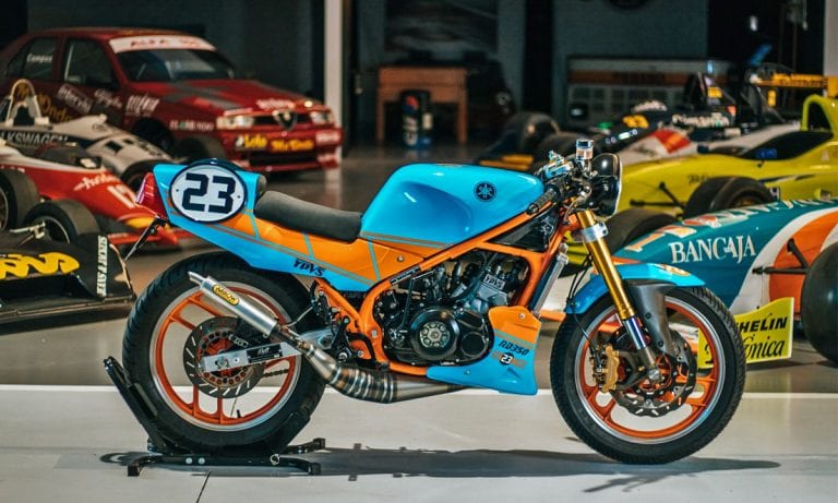 La 23 - Bolt Motor Co. Yamaha RD 350 YPVS - Return of the Cafe Racers