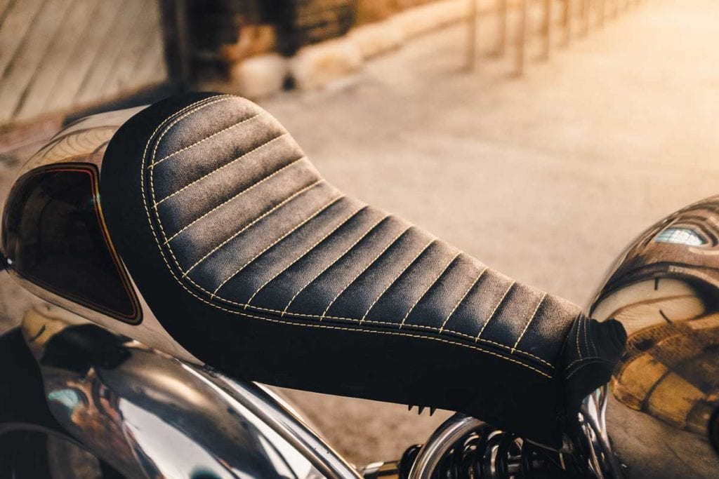 Simon's Shadow - A Modern Vincent Cafe Racer - Return of the Cafe Racers