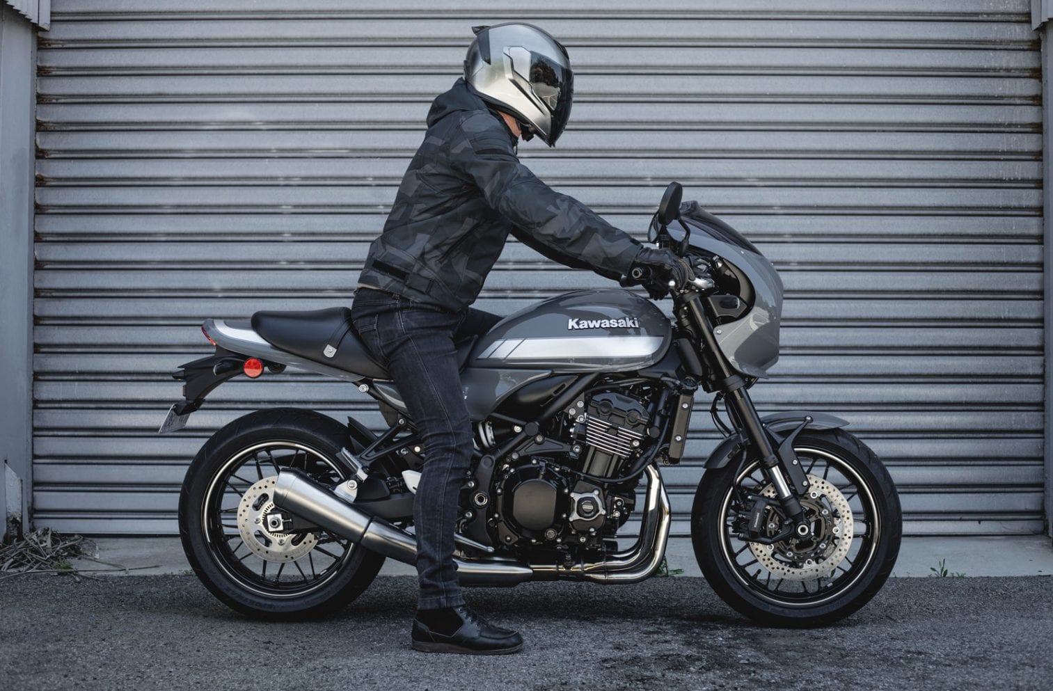 Rev'it! Flare 2 Waterproof Jacket Review - Return of the Cafe Racers