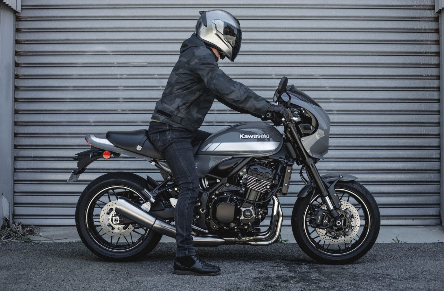 Rev'it! Flare 2 Waterproof Jacket Review - Return of the Cafe Racers