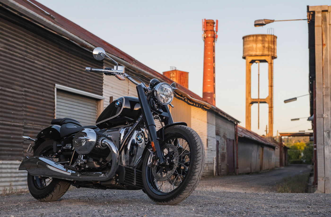 BMW R18 Ride Review - Return of the Cafe Racers