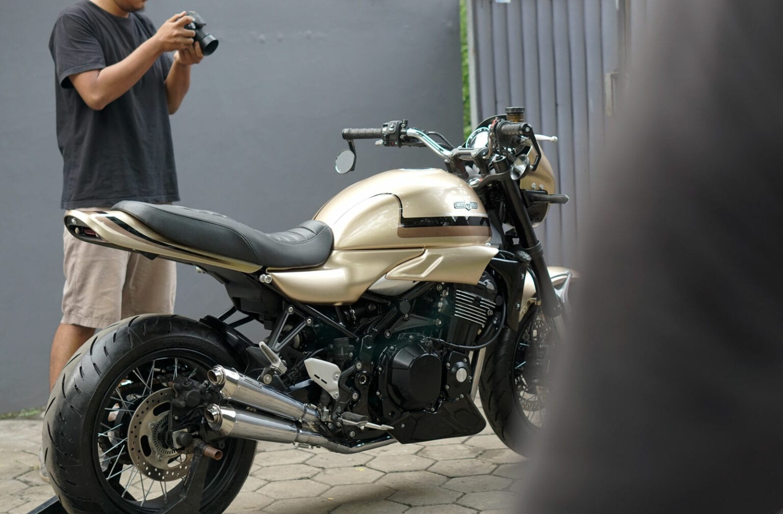 Katros Garage Kawasaki Z900RS - Return of the Cafe Racers