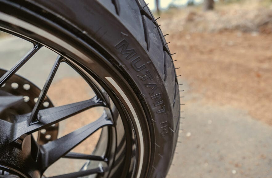 Best of Both Worlds - Dunlop Mutant Tyre Review (Updated) - Return of ...