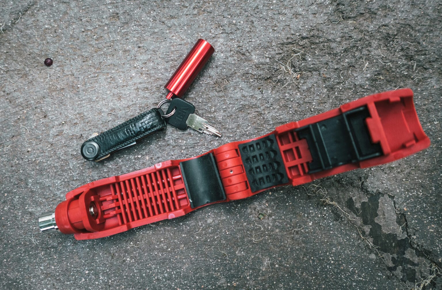 Grip-Lock Motorcycle Throttle Lock - Return of the Cafe Racers