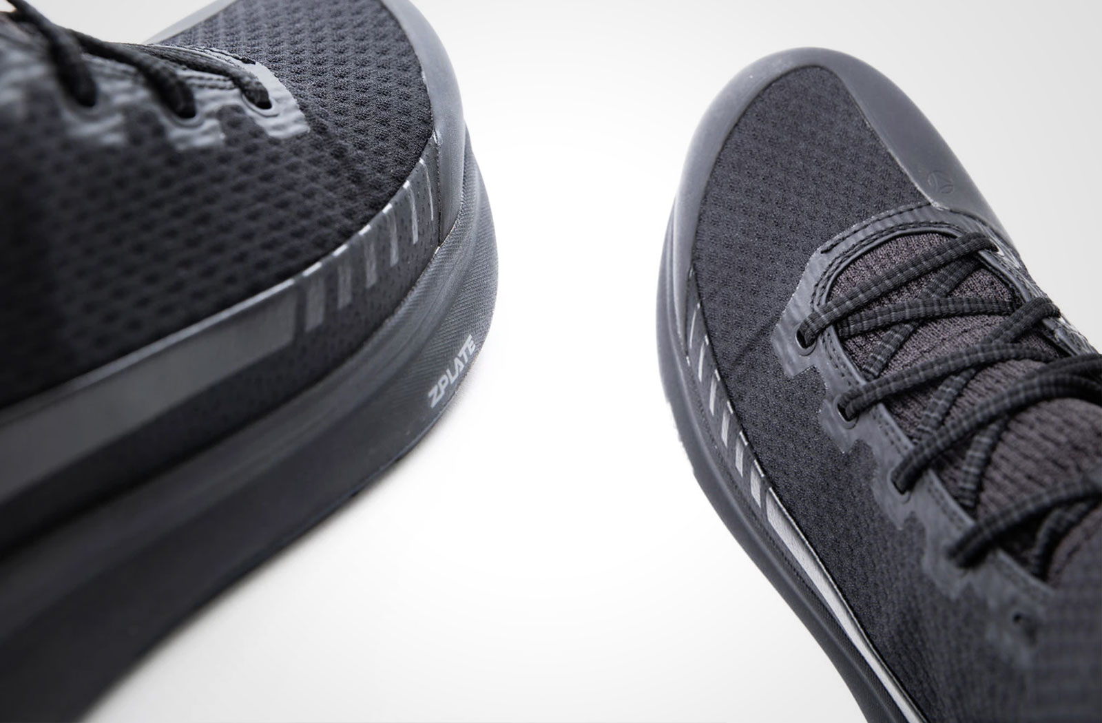 MOMO Design Firegun 2 GTX boots - Return of the Cafe Racers