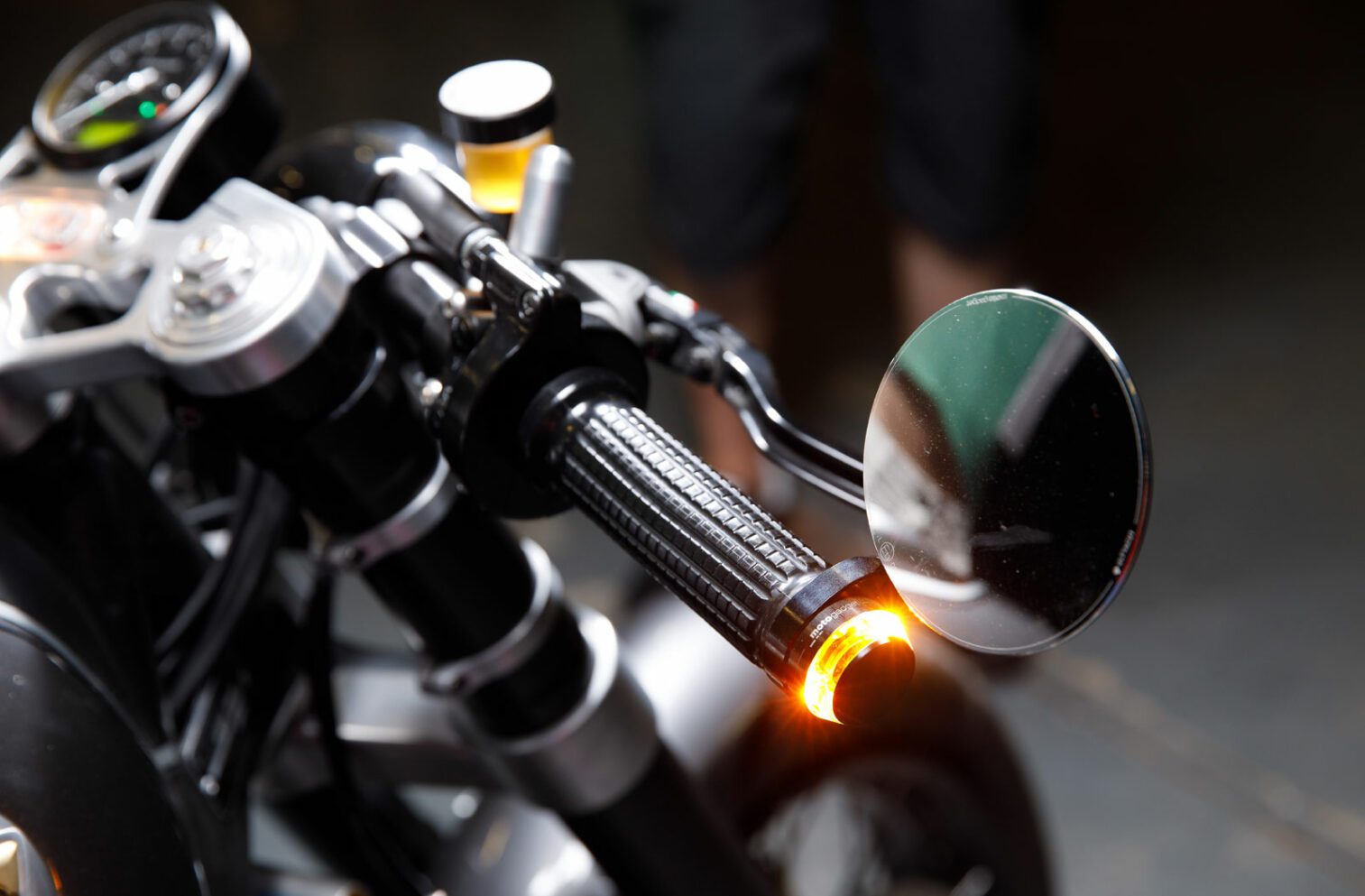 The Rise - Custom Creations BMW R100R - Return of the Cafe Racers