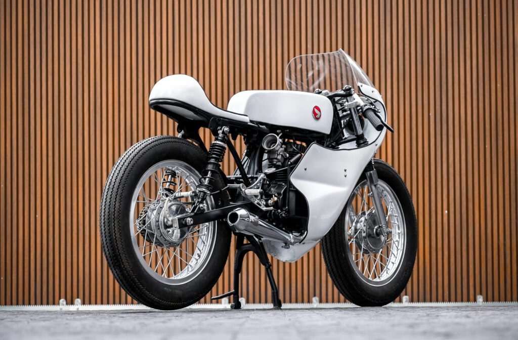 White Wing - K-Speed Honda CB125S Racer - Return of the Cafe Racers