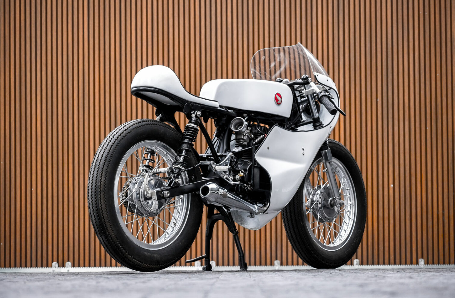White Wing - K-Speed Honda CB125S Racer - Return of the Cafe Racers
