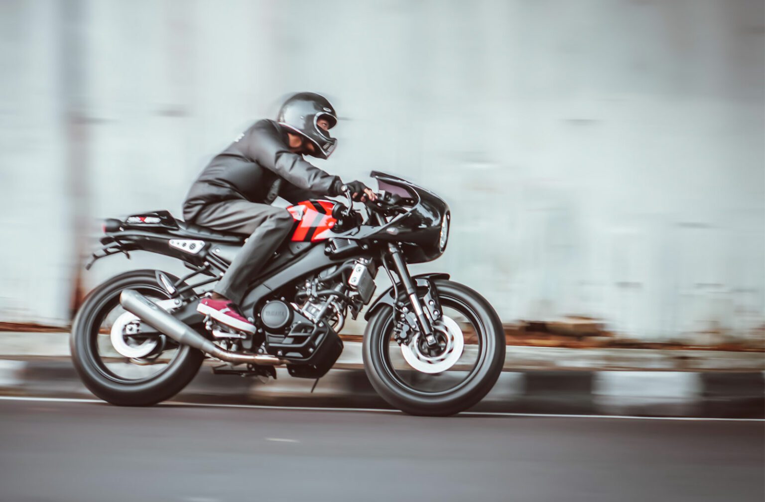 Wildly Mild - Katros Garage Yamaha XSR155 - Return of the Cafe Racers