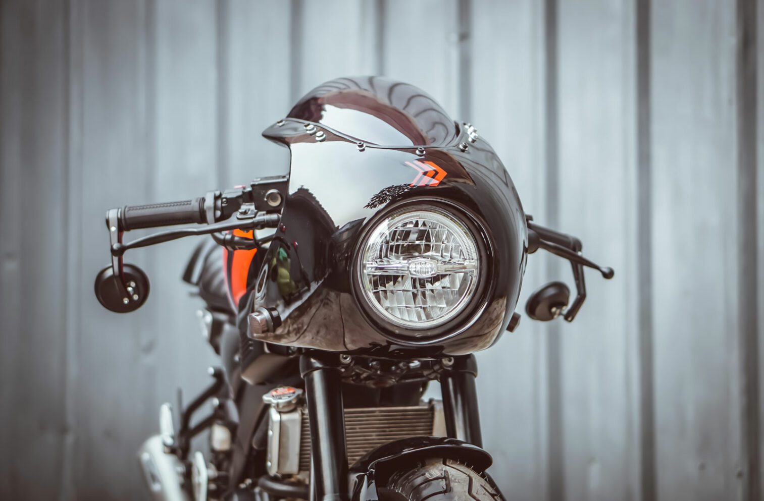 Wildly Mild - Katros Garage Yamaha XSR155 - Return of the Cafe Racers