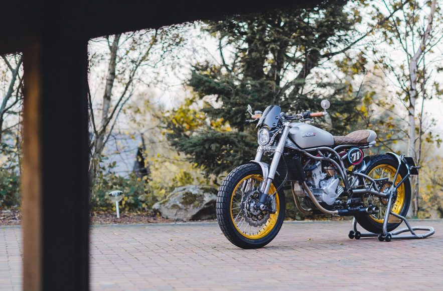 Striking Single - The CCM Spitfire Cafe Racer - Return of the Cafe Racers