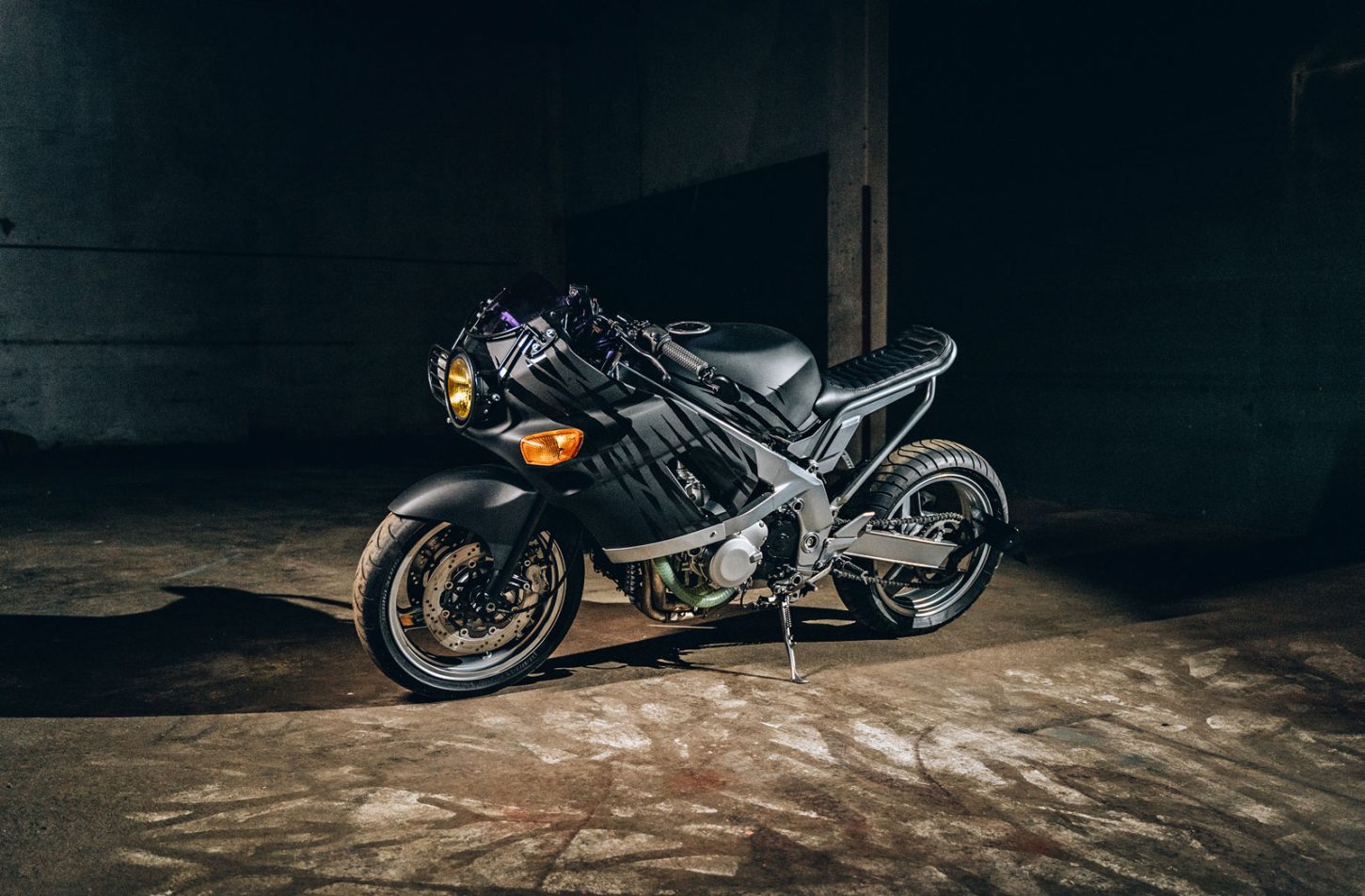 It's a Keeper - Cool Kid Customs Kawasaki ZZR600 - Return of the Cafe ...