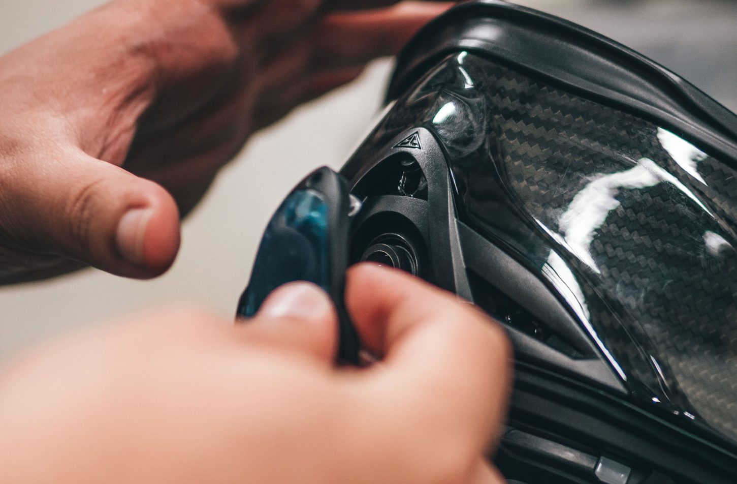 Forcite MKS1 Smart Helmet interview - Return of the Cafe Racers