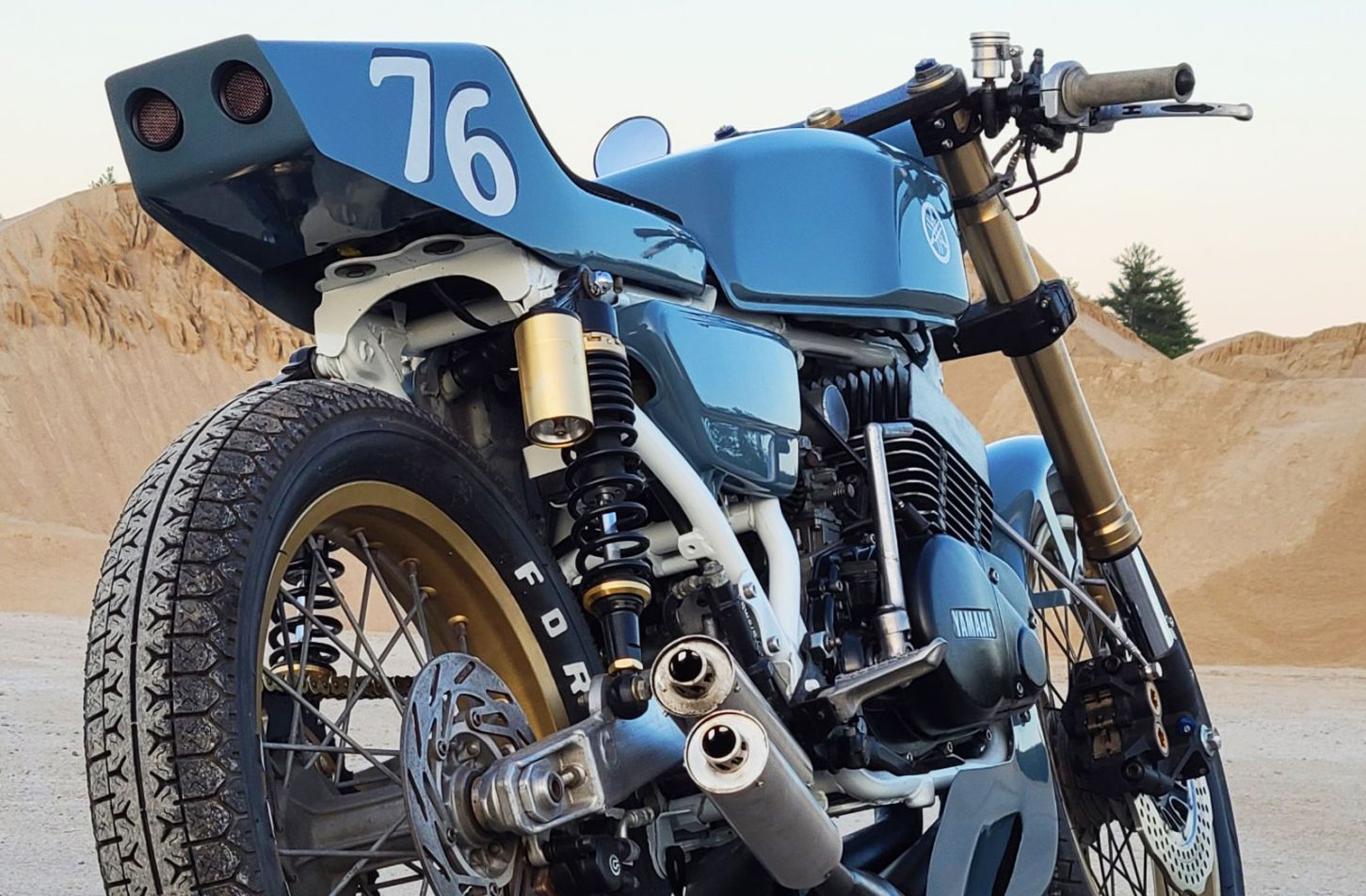 On a Budget - Coti Sanders Yamaha RD400 - Return of the Cafe Racers