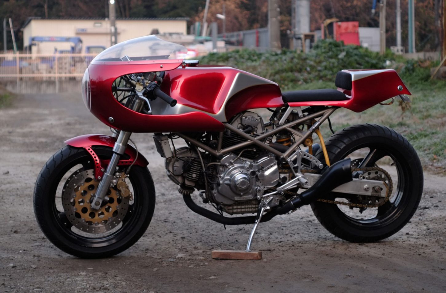 Gull Craft Ducati MCR M900 Monster - Return of the Cafe Racers