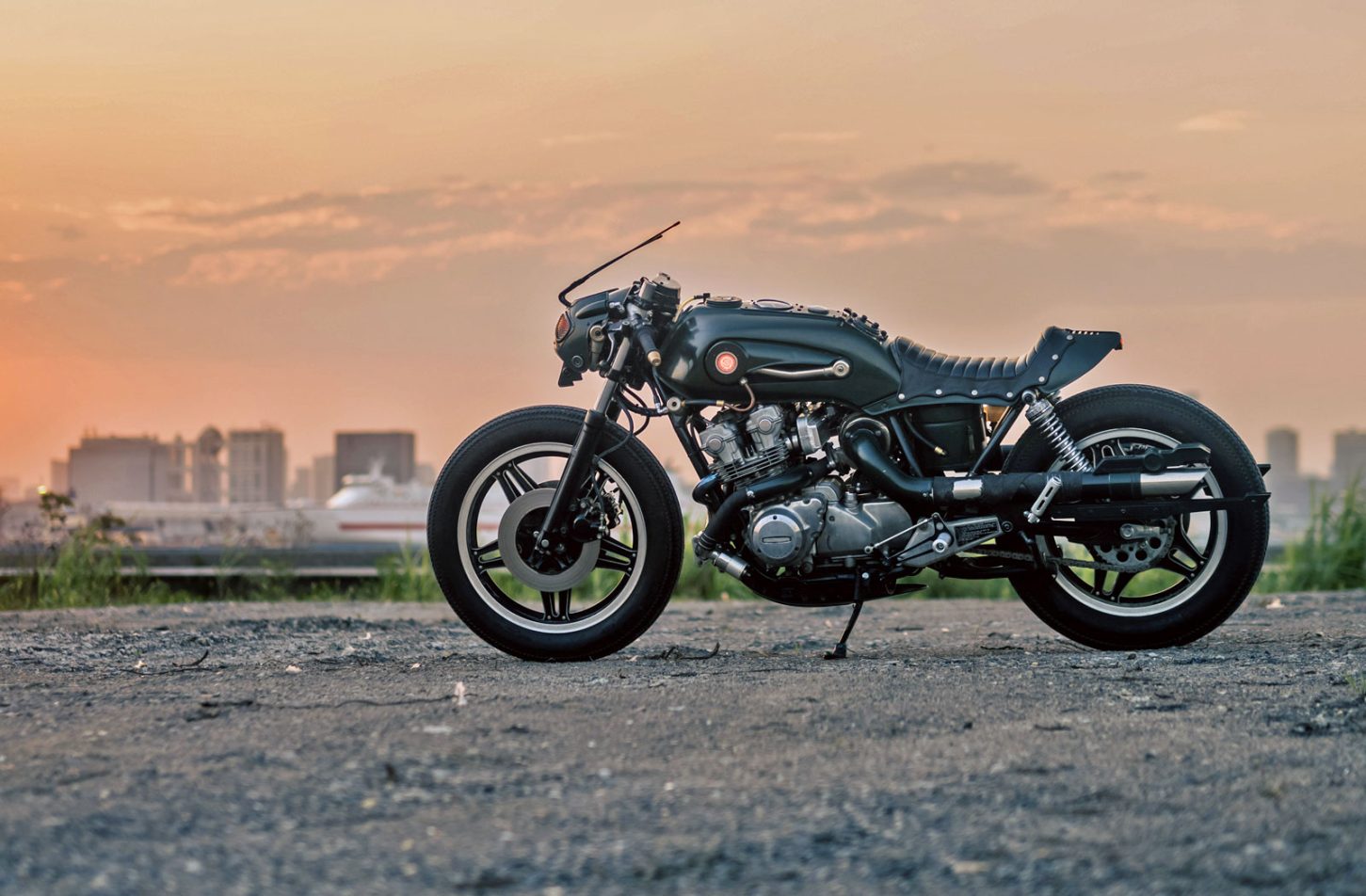 Kamen Rider Black Sun Motorcycle - Return of the Cafe Racers