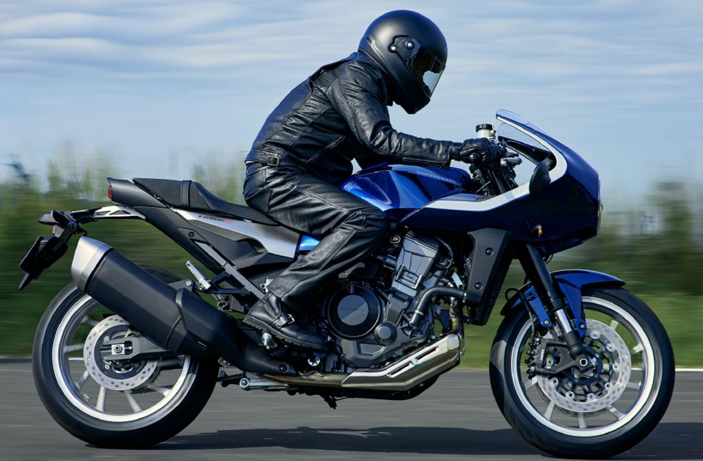 Honda Hawk 11 review - Return of the Cafe Racers