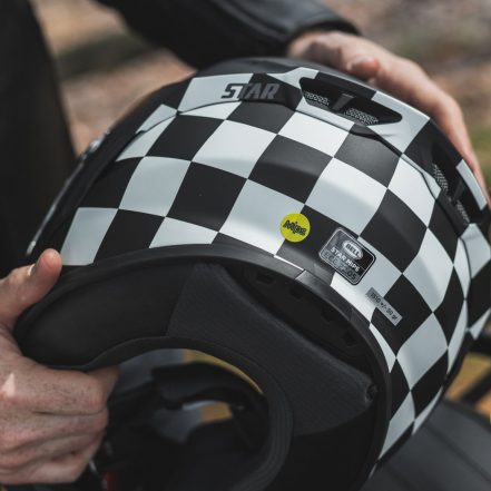 The Best Cafe Racer Helmets as of January 2022