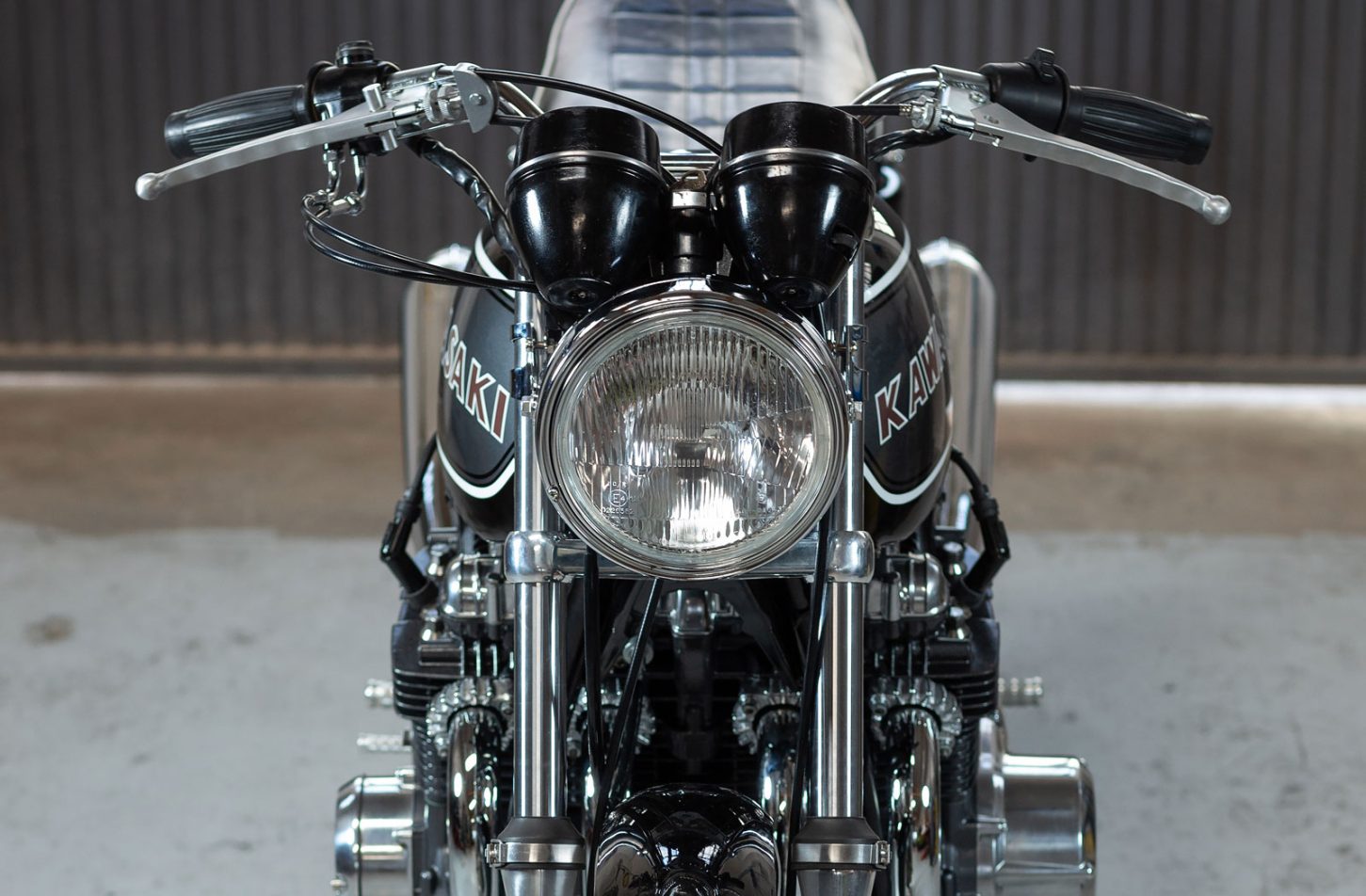 Nine Six Six: Mr Martini Kawasaki Z900 Italian Resto-Mod - Return of ...