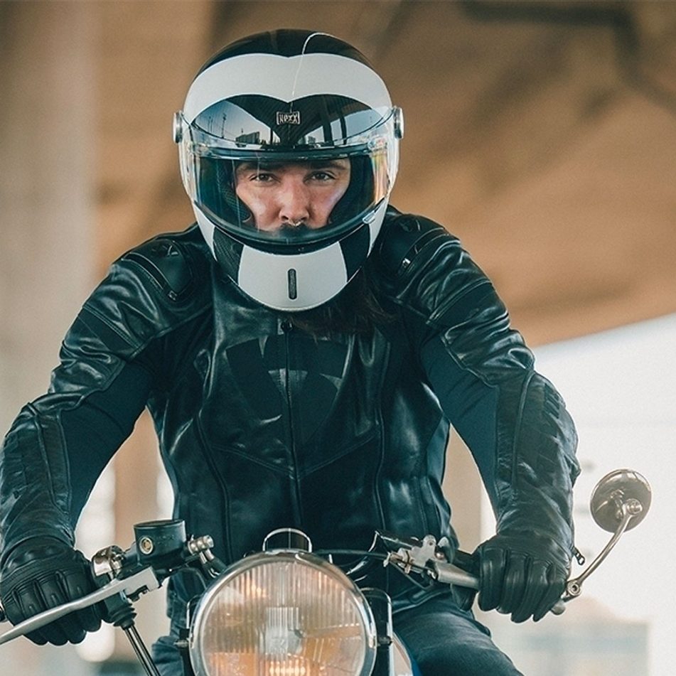 Gear Review - Torc T1 Retro Helmet - Return of the Cafe Racers