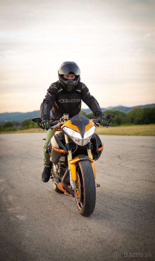 Bike Of The Day: Benelli TNT Cafe Racer 1130 - Return of the Cafe Racers