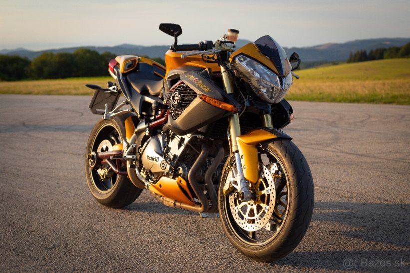 Benelli - Return of the Cafe Racers