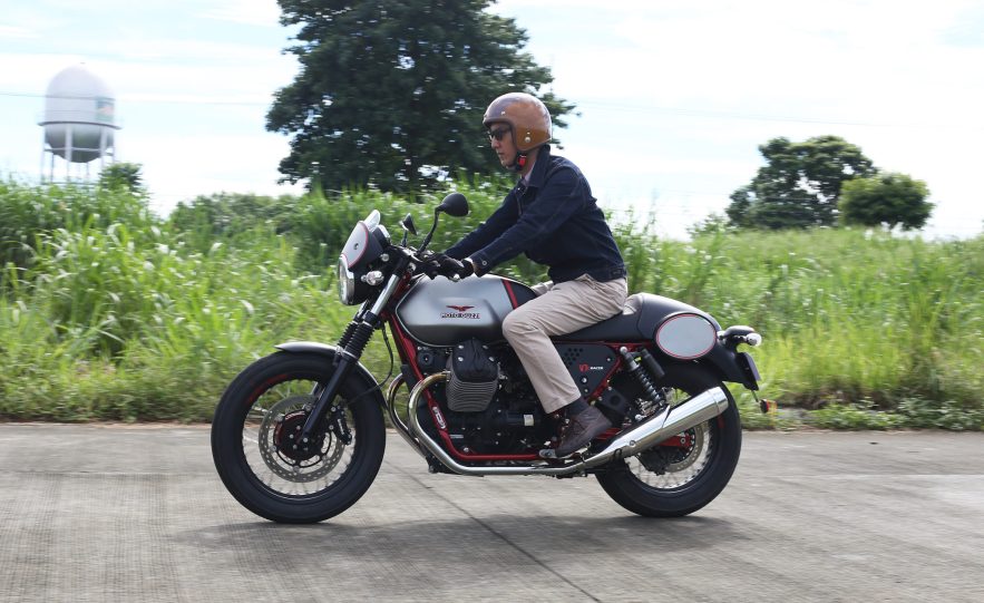 Bike Of The Day: Moto Guzzi V7 III Racer - Return of the Cafe Racers