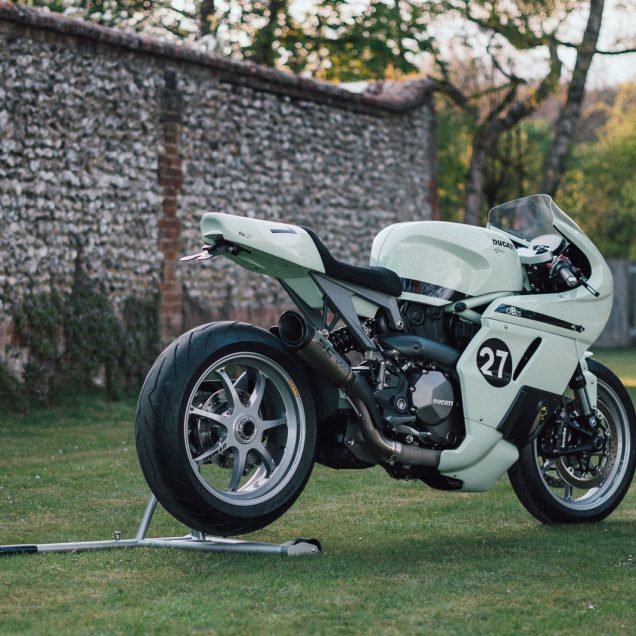 Monstrosity - Roissetter Ducati Monster 1100 - Return of the Cafe Racers