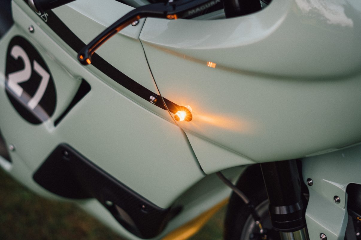 Two Wheeled Tifosi: deBolex Motorcycles DB25 #4 Ducati Monster - Return ...