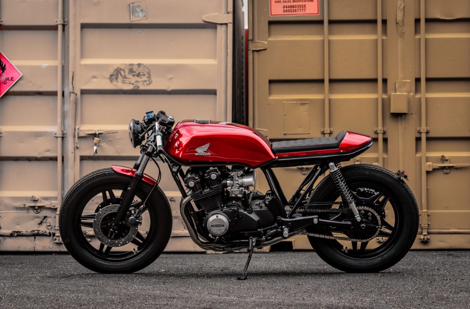 Scarlet Soul: Jax Garage Honda CB750F Cafe Racer - Return of the Cafe Racers