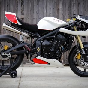 Green Muse - Fiorello Galluzzo CB750F - Return of the Cafe Racers