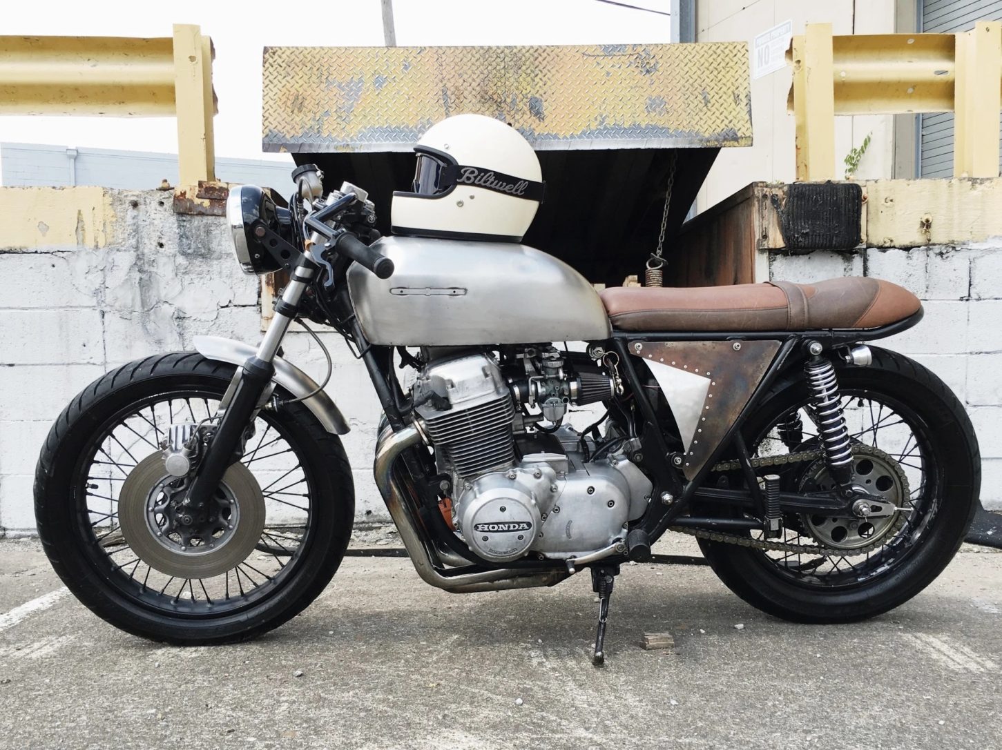 Bike Of The Day: 1974 Honda CB750 Custom - Return of the Cafe Racers