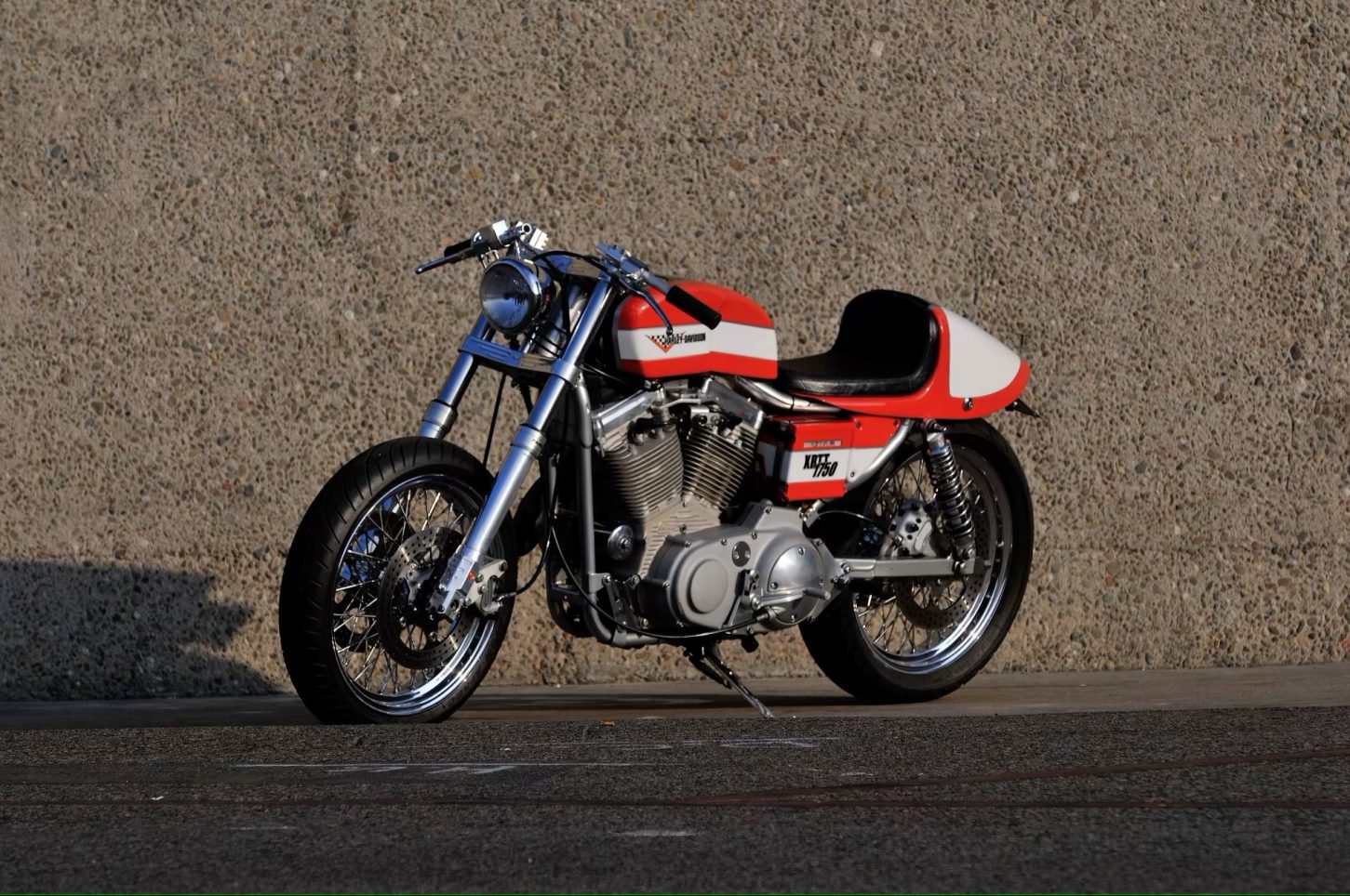 Bike Of The Day: 1991 Harley-Davidson XRTT Custom - Return of the Cafe ...