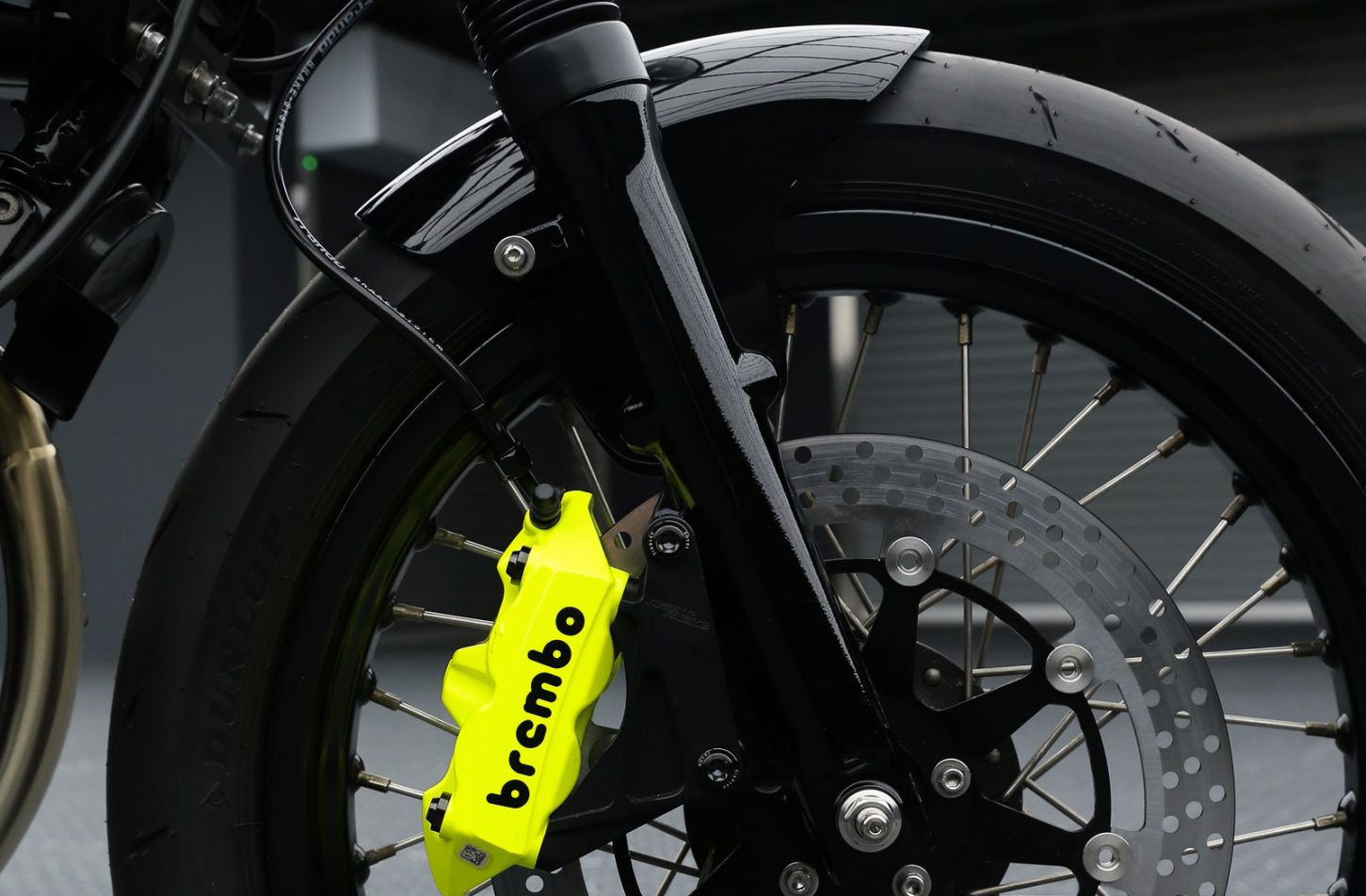 Seeing Red: Persist TwentyTwo Custom Yamaha SR150 - Return of the Cafe ...