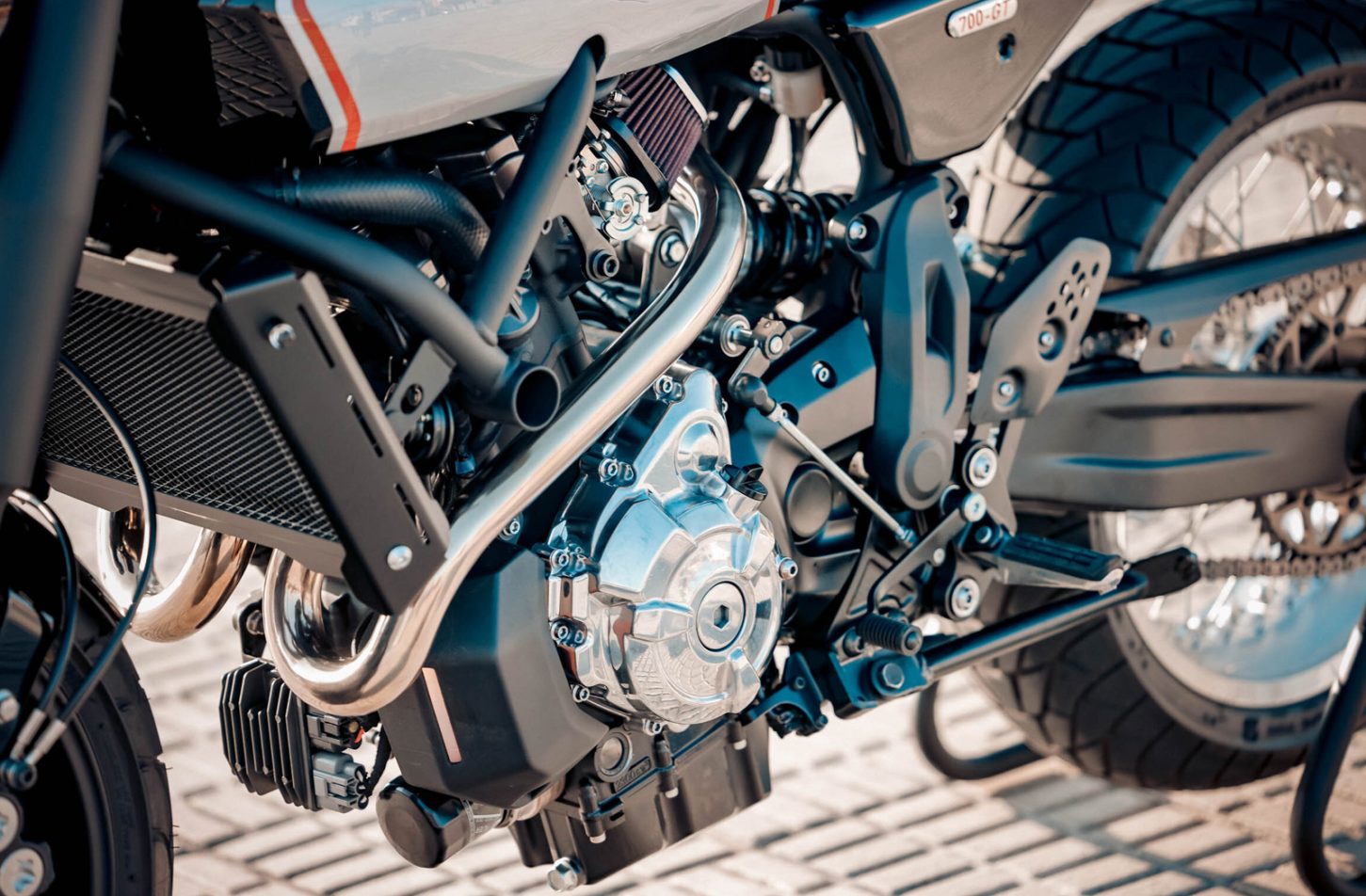 The 700GT: Rua Machines Yamaha XSR700 Scrambler - Return of the Cafe Racers