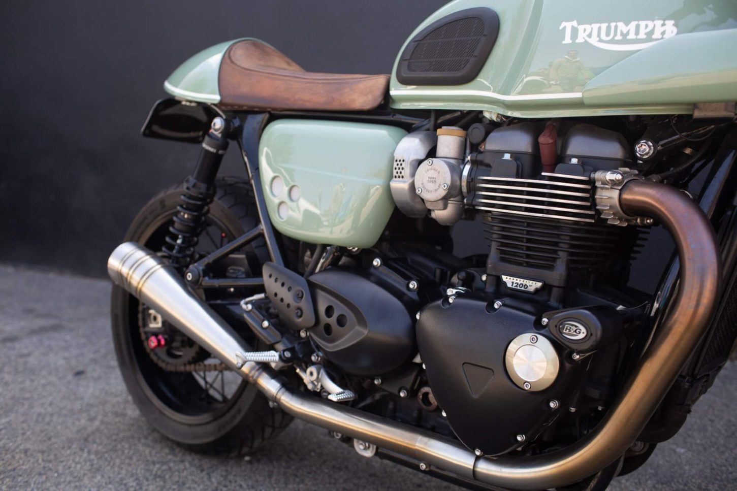 Bike Of The Day: 2016 Triumph Thruxton R Custom - Return of the Cafe Racers