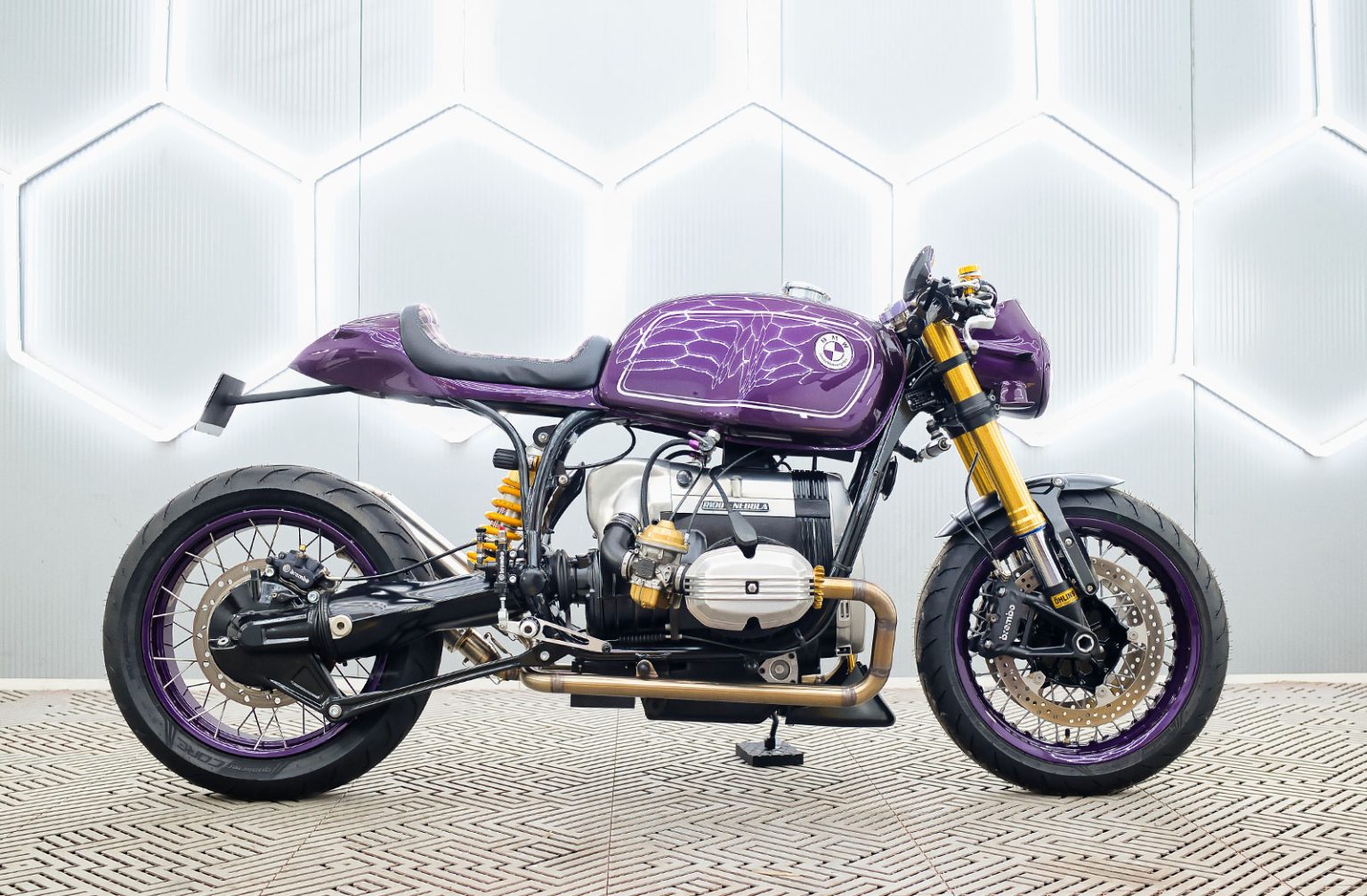 Nebula: Jerem Motorcycles BMW R100 RT - Return of the Cafe Racers