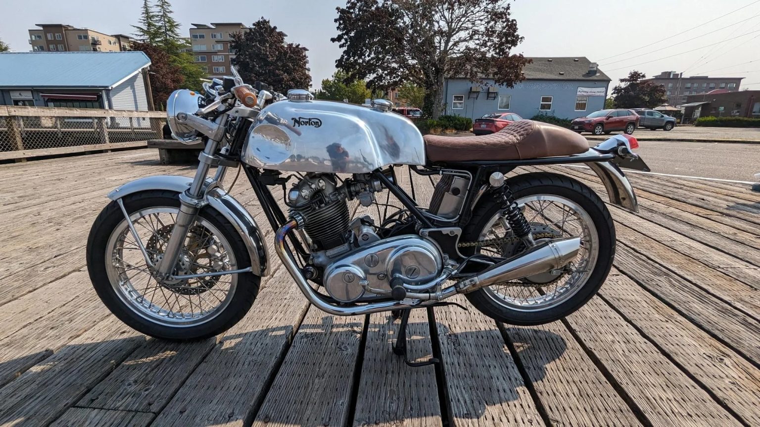 Bike Of The Day: 1973 Norton Commando Cafe Racer - Return of the Cafe ...