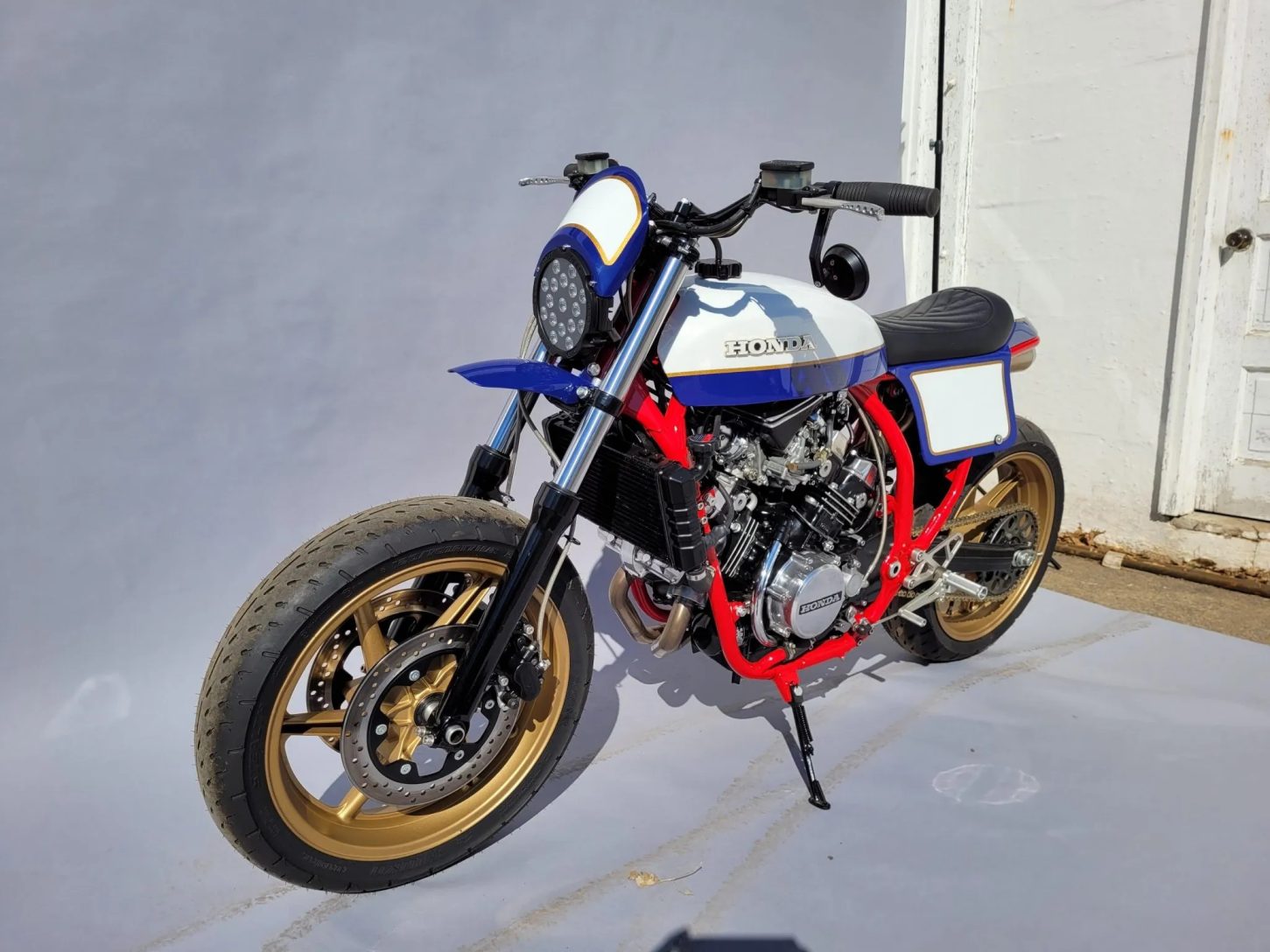 Bike Of The Day: 1984 Honda V30 Magna Custom - Return of the Cafe Racers