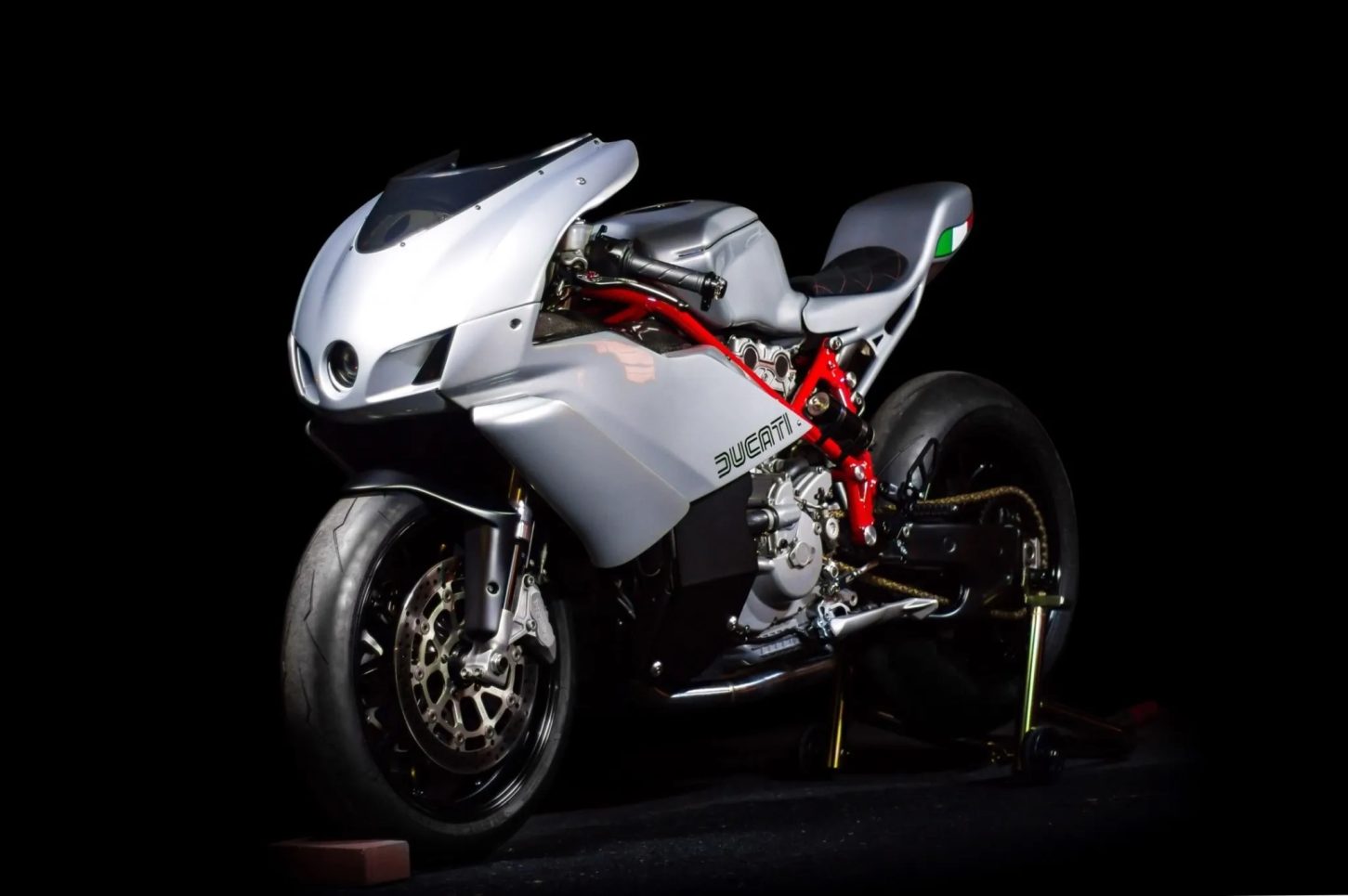 Bike Of The Day: 2005 Ducati 749 Custom by Jett Design Garage - Return ...