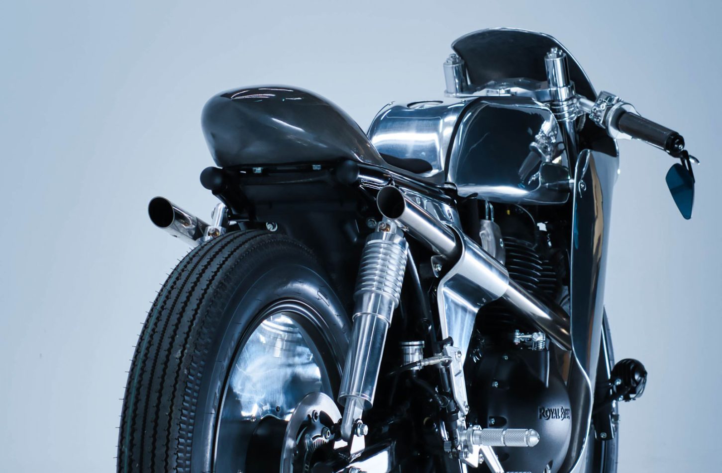 Stellar Interceptor: French Moto Royal Enfield 650 - Return of the Cafe ...