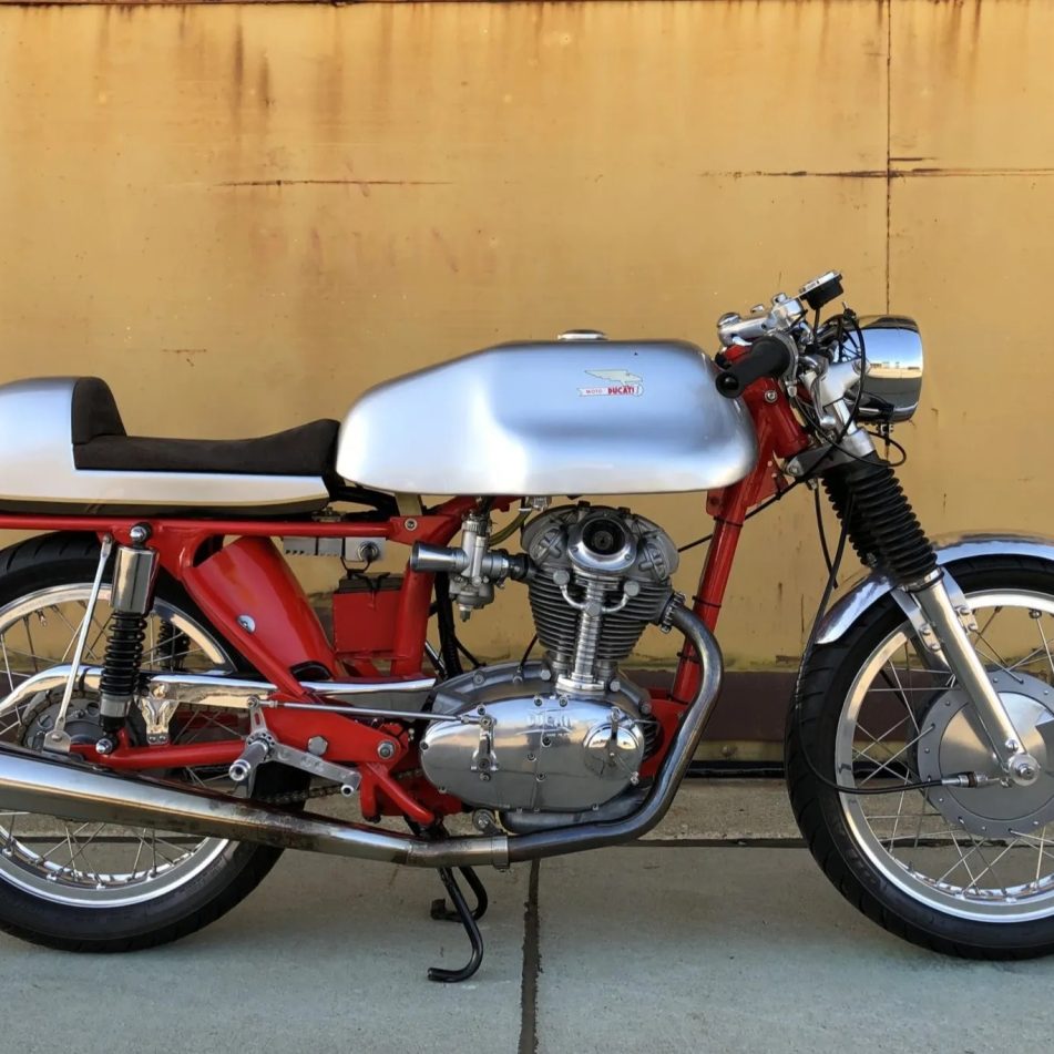 Top 10 Ducati Cafe Racer Builds - Return of the Cafe Racers